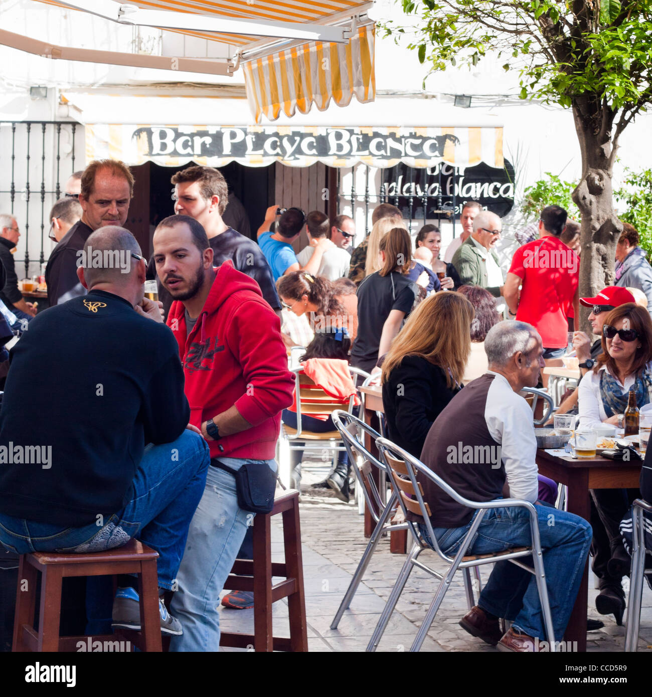 Tapas tavern spanish hi-res stock photography and images - Alamy