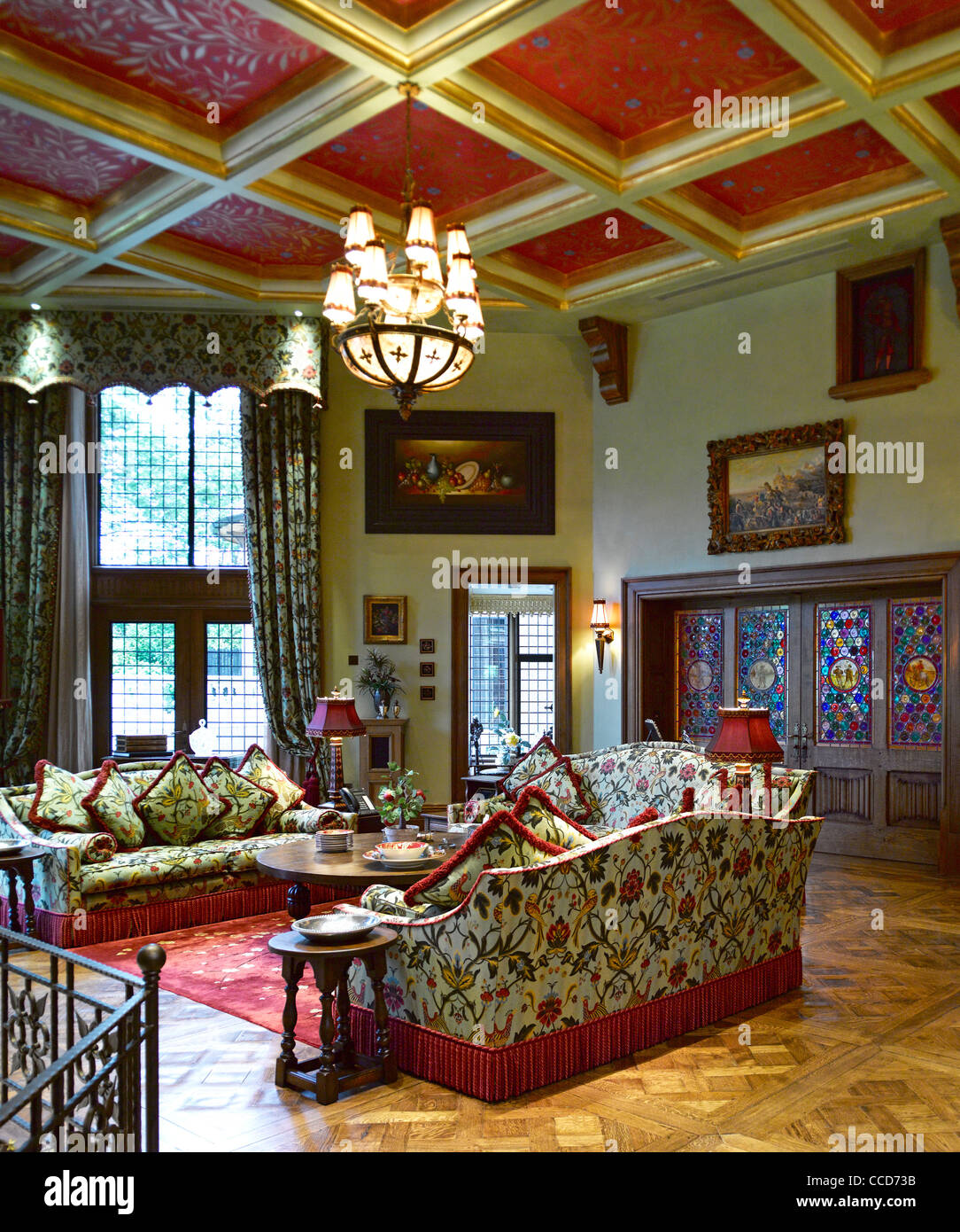 HALCYON HALL, RADLETT, UNITED KINGDOM, 2009 Stock Photo - Alamy