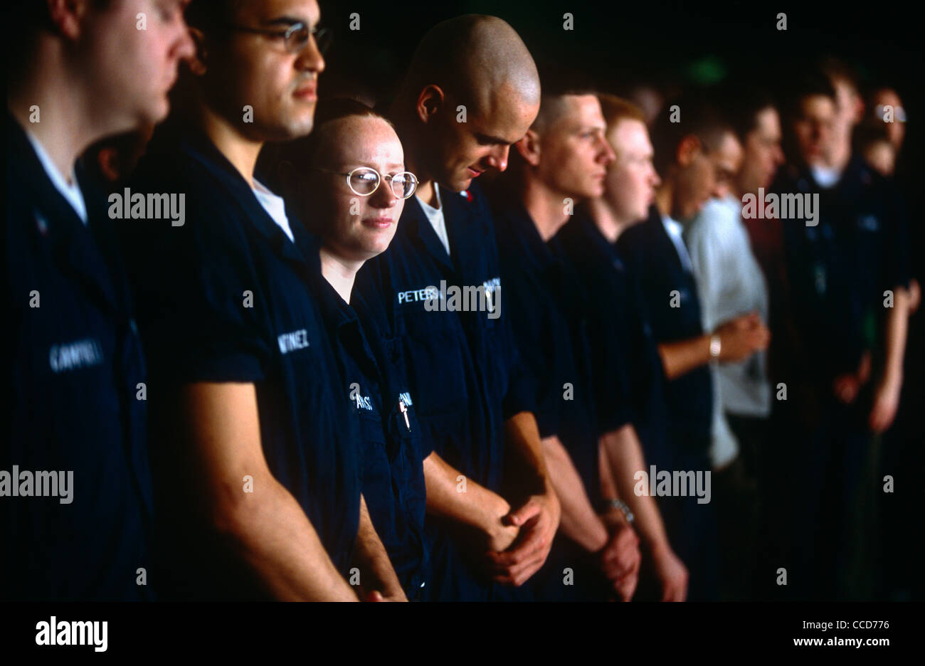 Us navy line personnel hi-res stock photography and images - Alamy