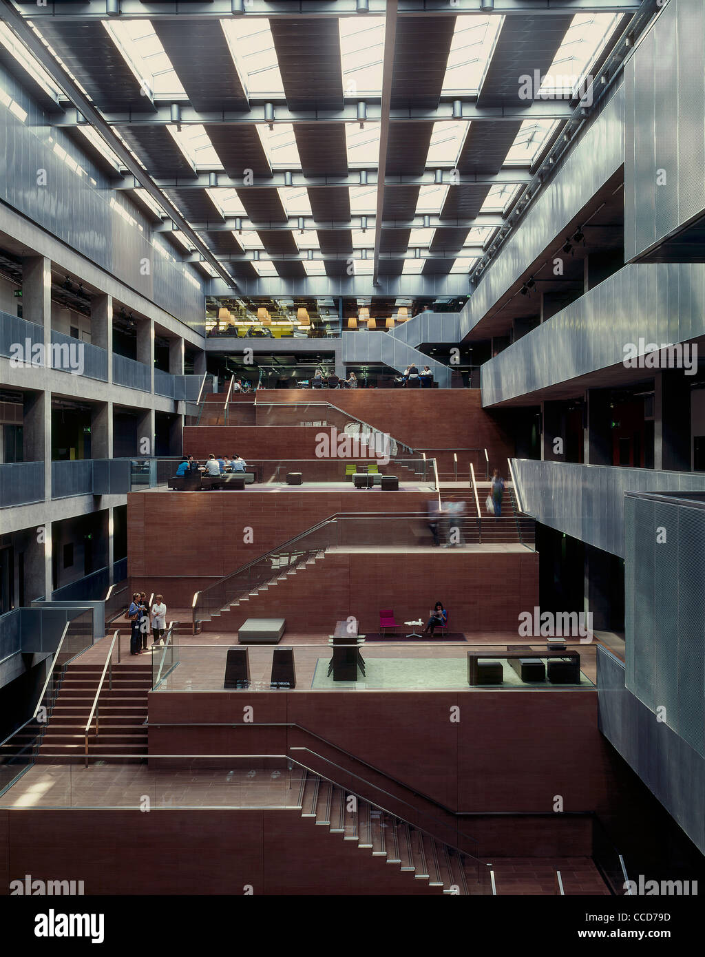 BBC SCOTLAND HQ OVERVIEW OF ATRIUM Stock Photo - Alamy
