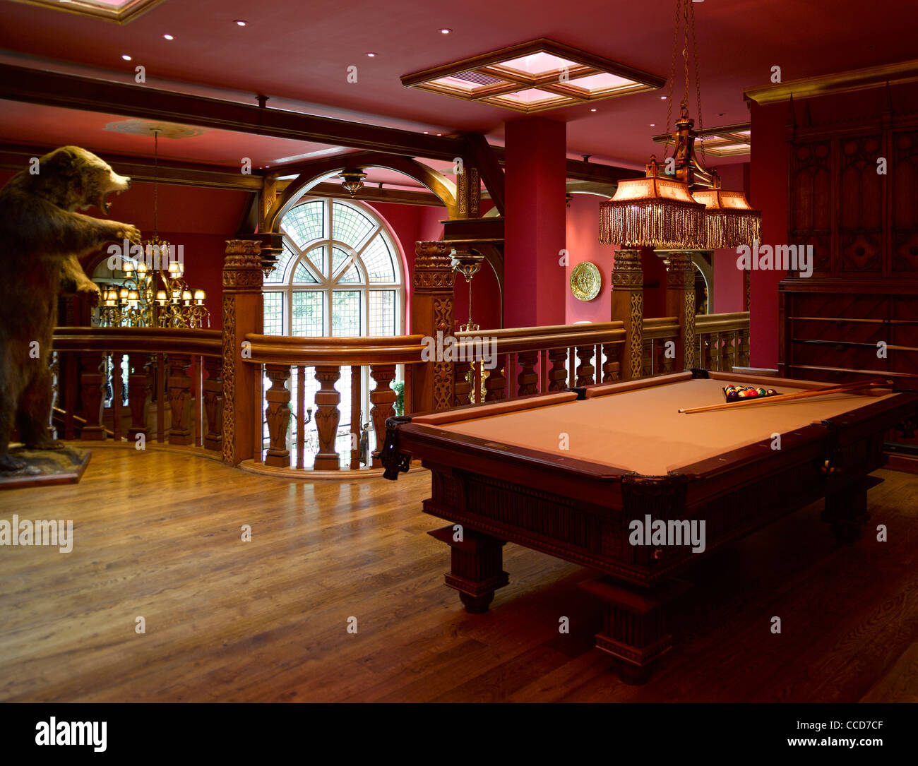 HALCYON HALL, RADLETT, UNITED KINGDOM, 2009 Stock Photo - Alamy