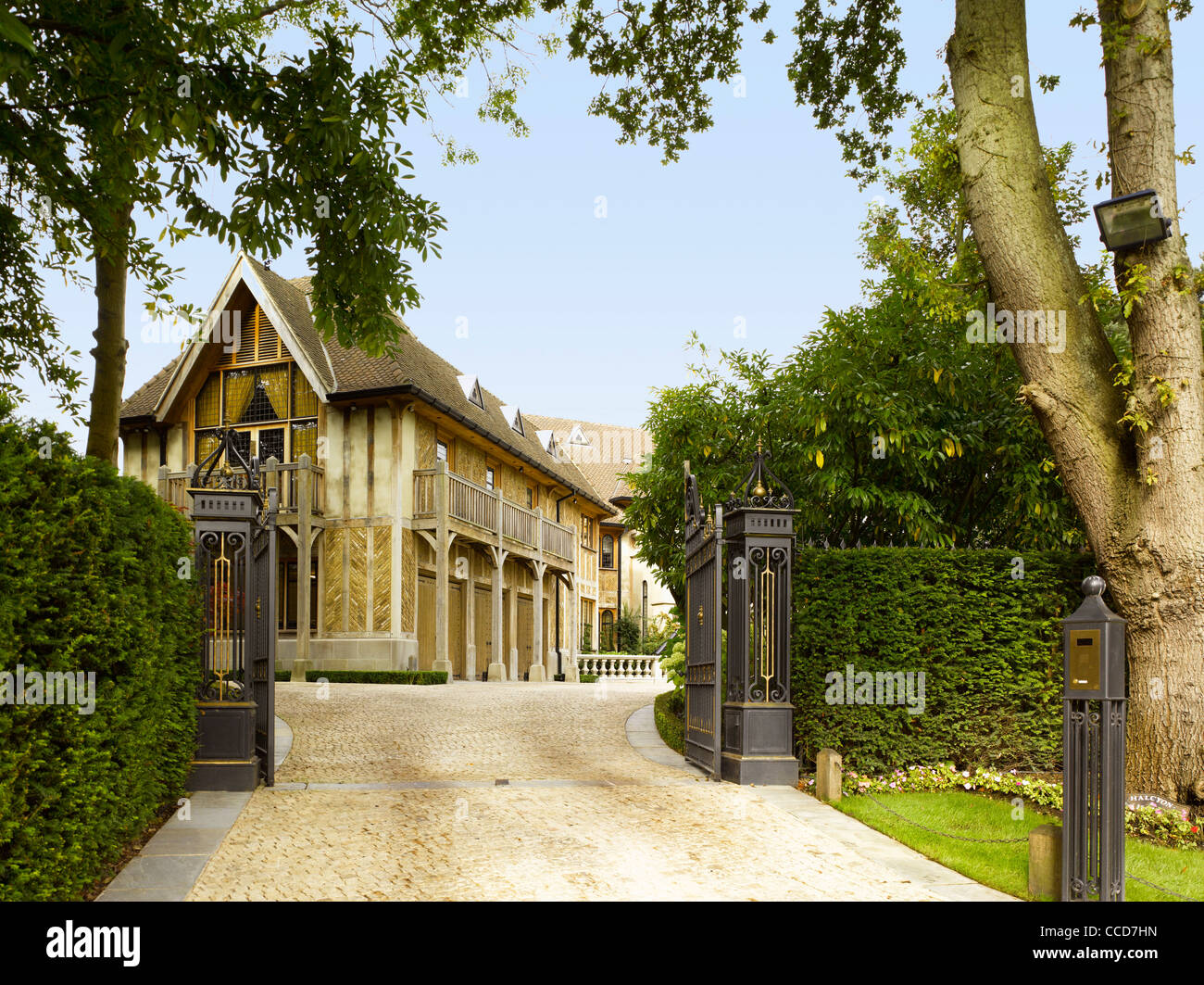 Radlett hertfordshire hi-res stock photography and images - Alamy