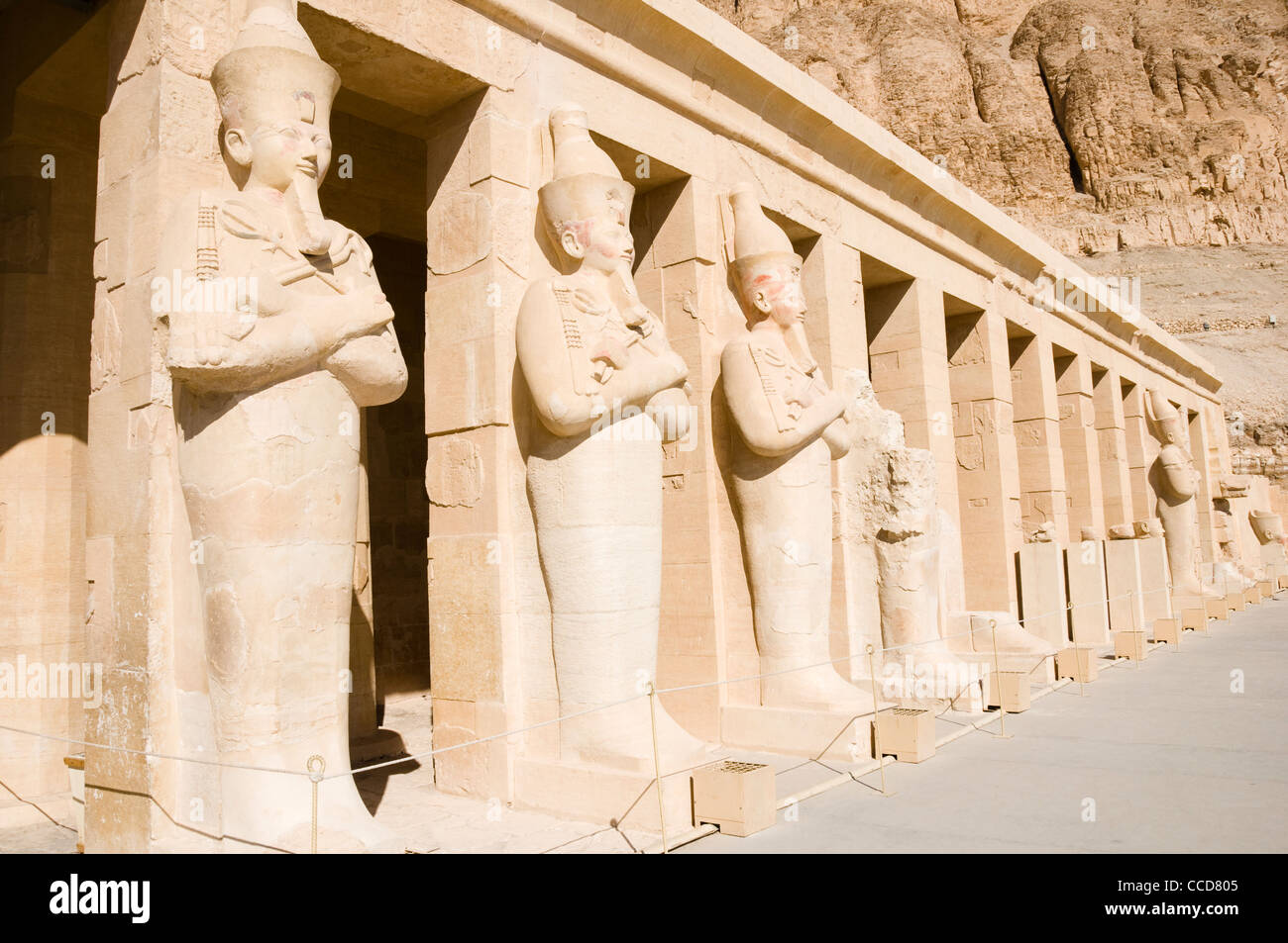 Mortuary temple of Hatshepsut, Deir el-Bahari, Egypt Stock Photo - Alamy