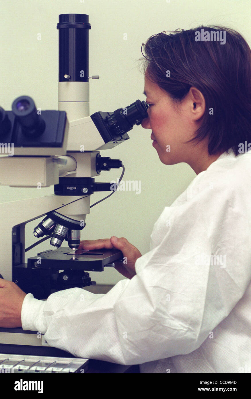 Microscope High Resolution Stock Photography and Images - Alamy