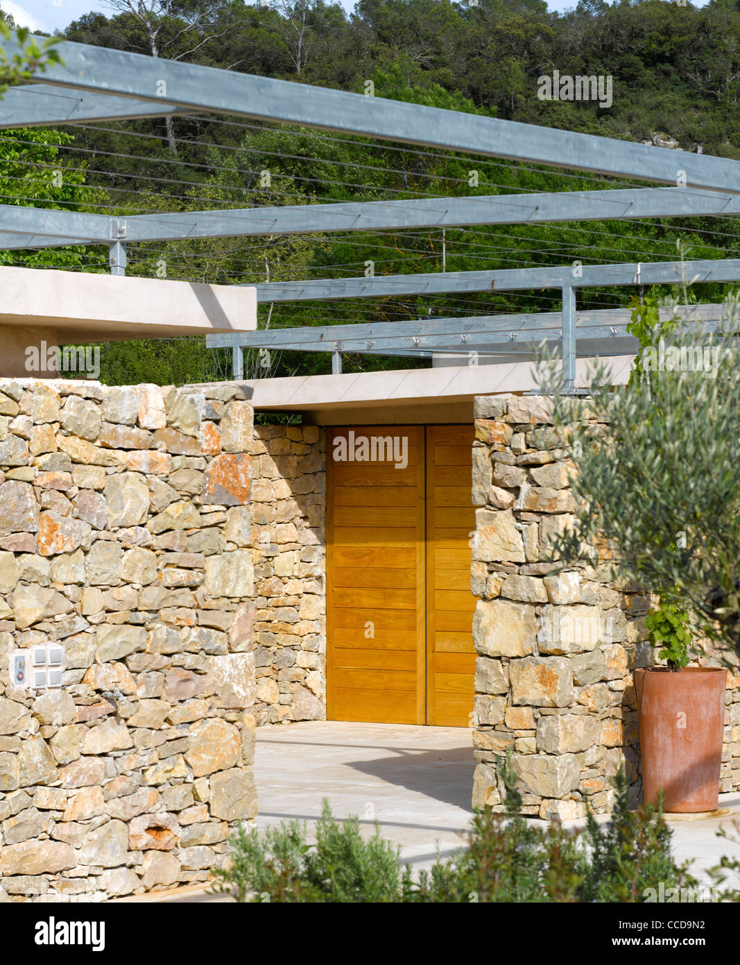 POOL HOUSE-VIEW TOWARDS CHANGING ROOM Stock Photo - Alamy