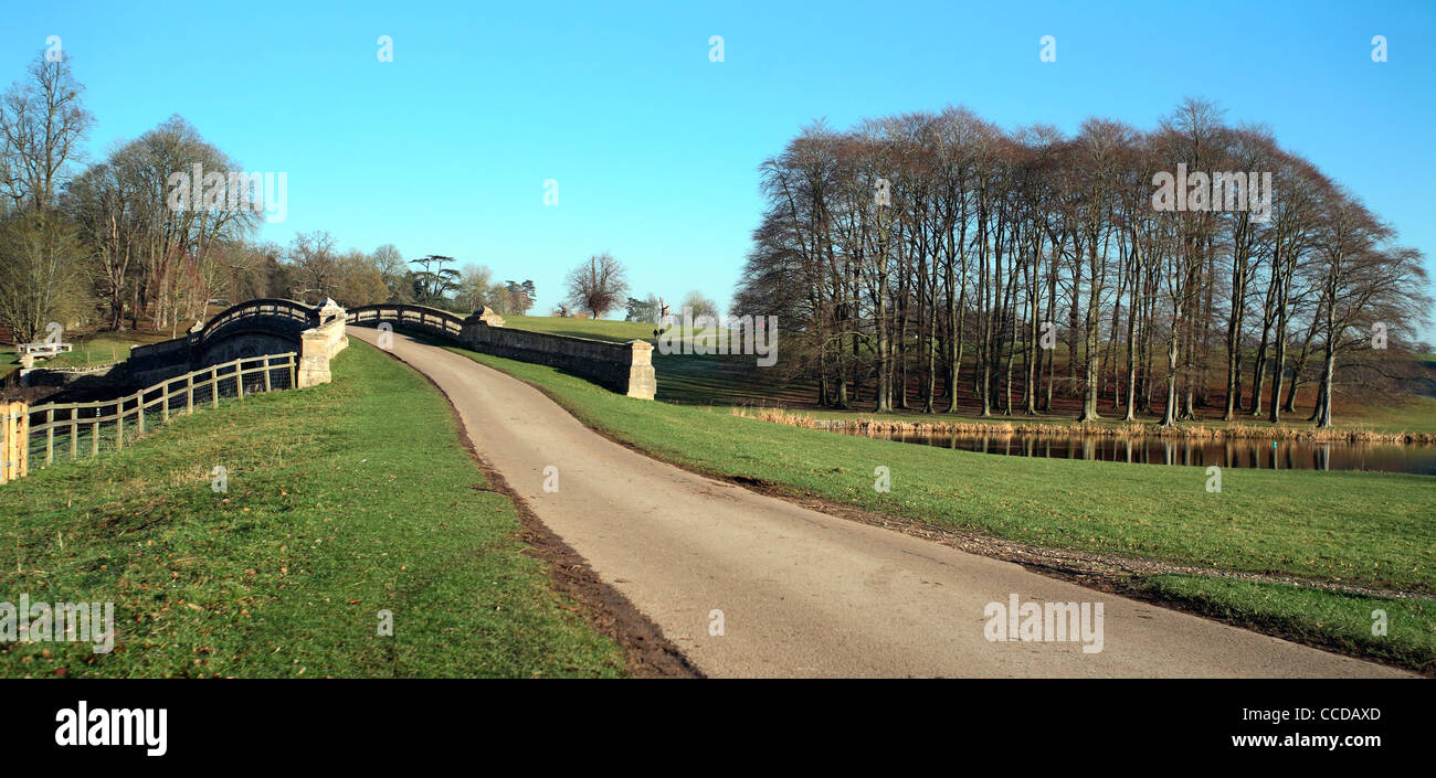Blenheim Palace Bridge Stock Photo - Alamy