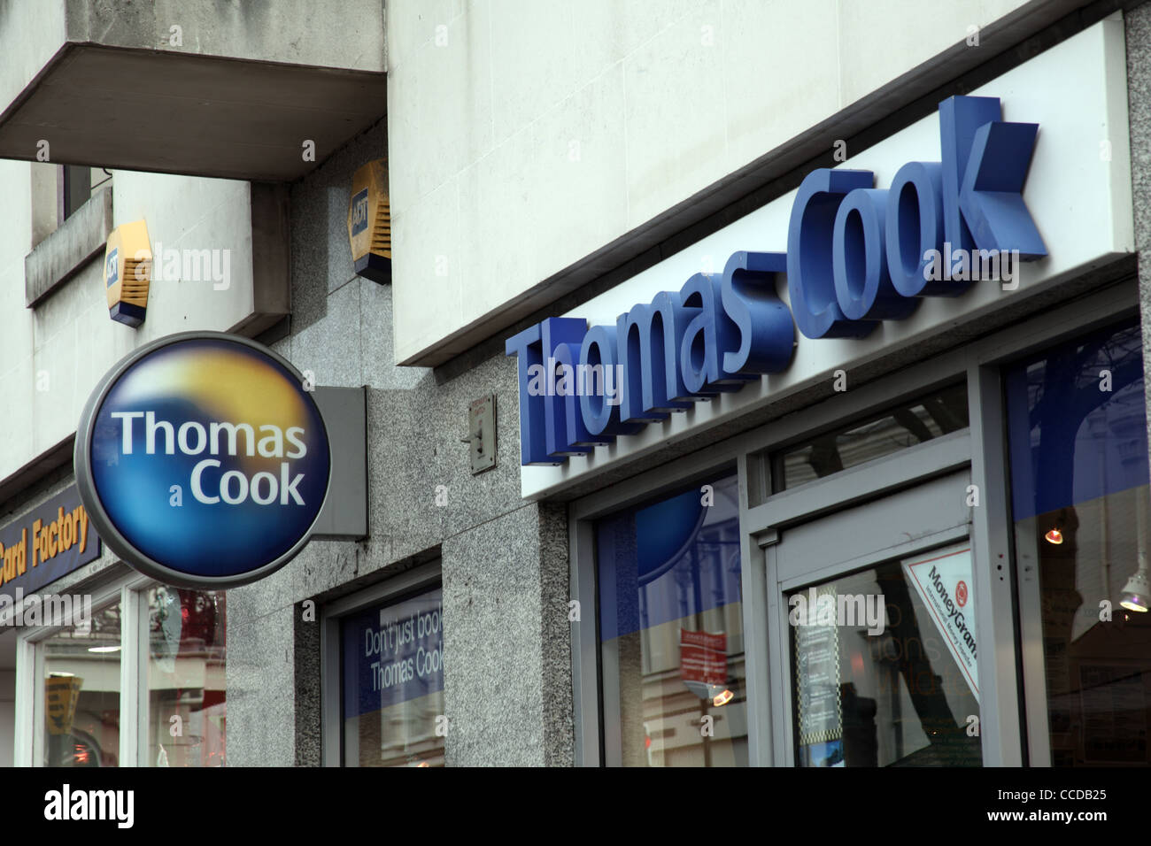 Thomas Cook Travel Agent High Street Shop Signs Stock Photo - Alamy