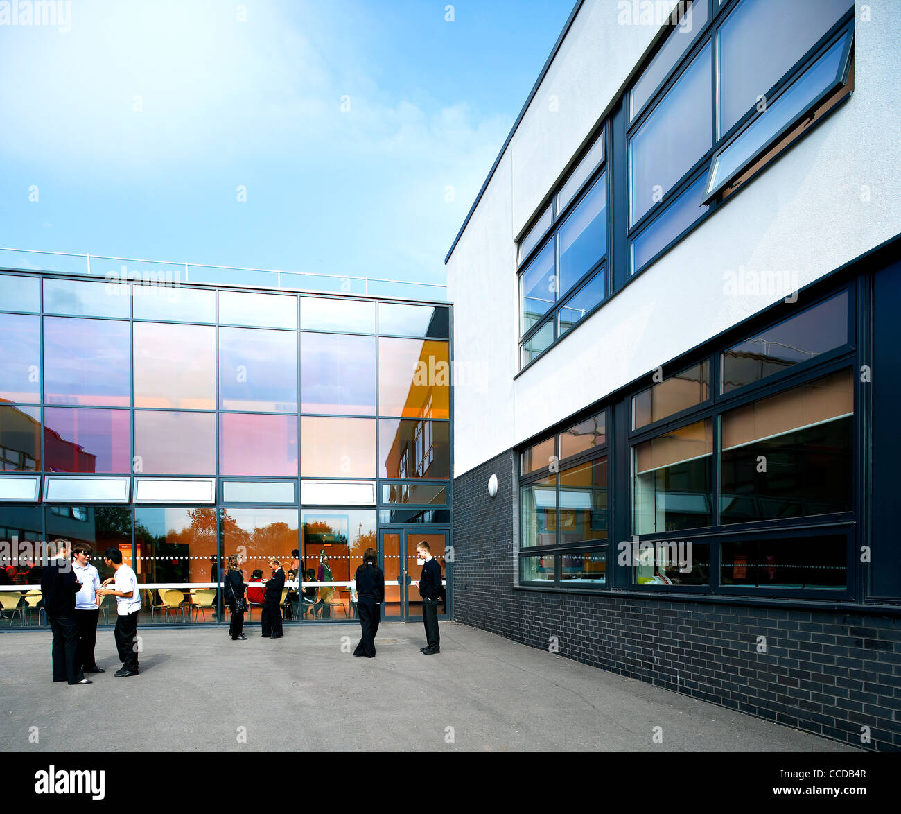Outside school building children hi-res stock photography and images ...