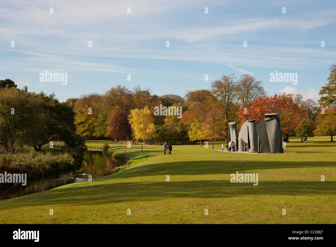 Yorkshire sculpture park hi-res stock photography and images - Alamy