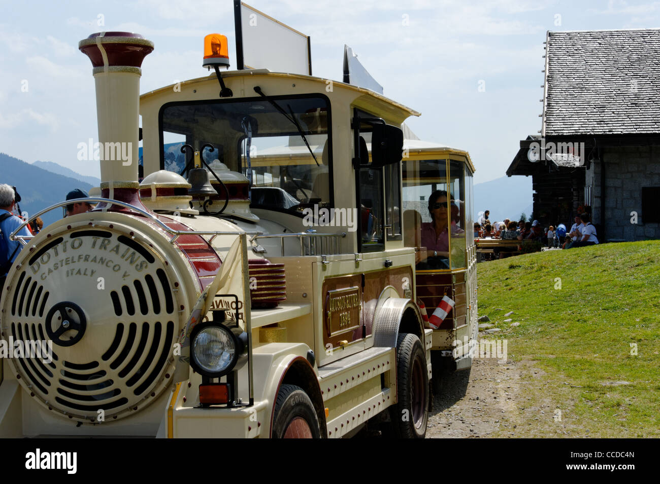 Little train hi-res stock photography and images - Alamy