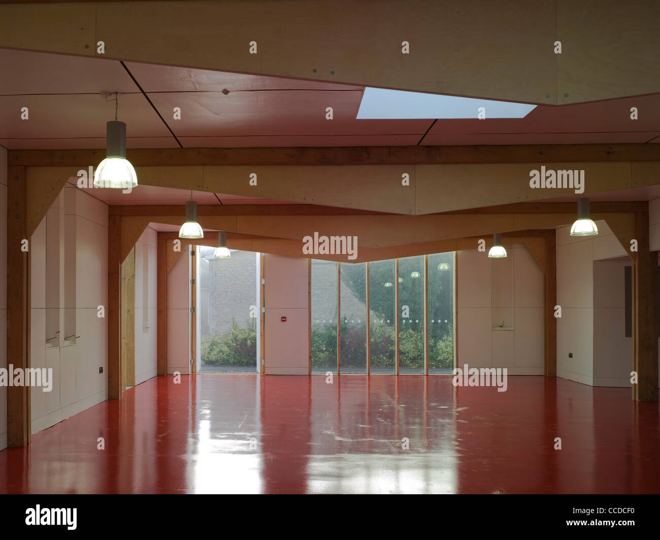 Colerne primary school dining hall hi-res stock photography and images ...