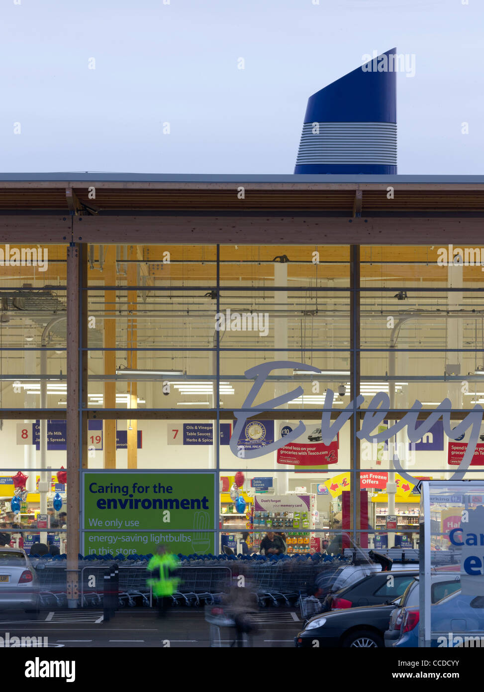 tesco cheetham hill manchester michael aukett architects 2009 energy ...