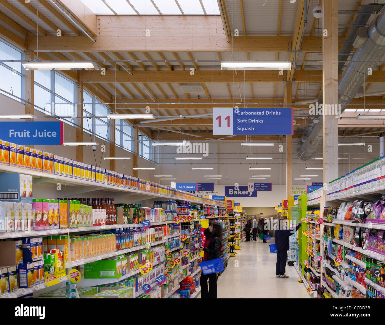 tesco cheetham hill manchester michael aukett architects 2009 energy ...