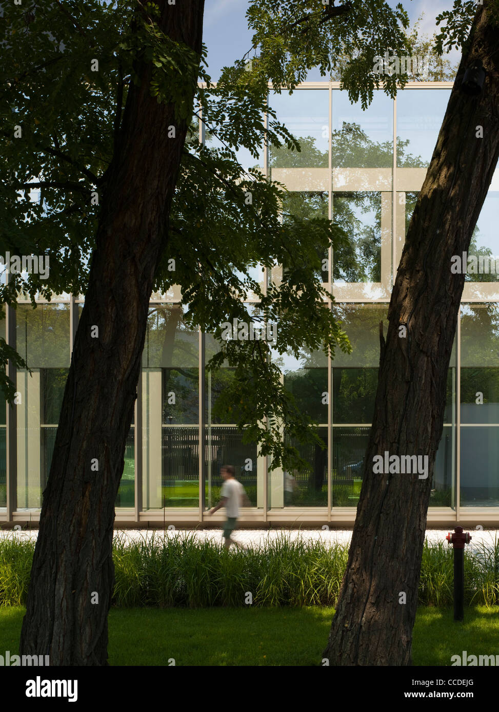 british embassy, tony fretton architects, warsaw, 07/07/09 south ...