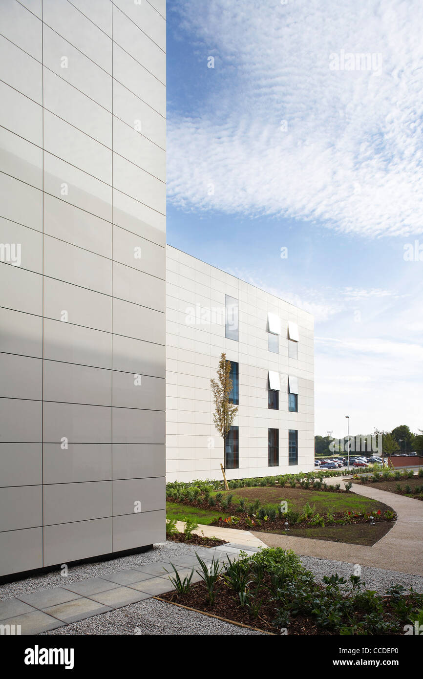 Three New Thirty-Two Bed Acute Care Wards, With An Optimised Layout ...