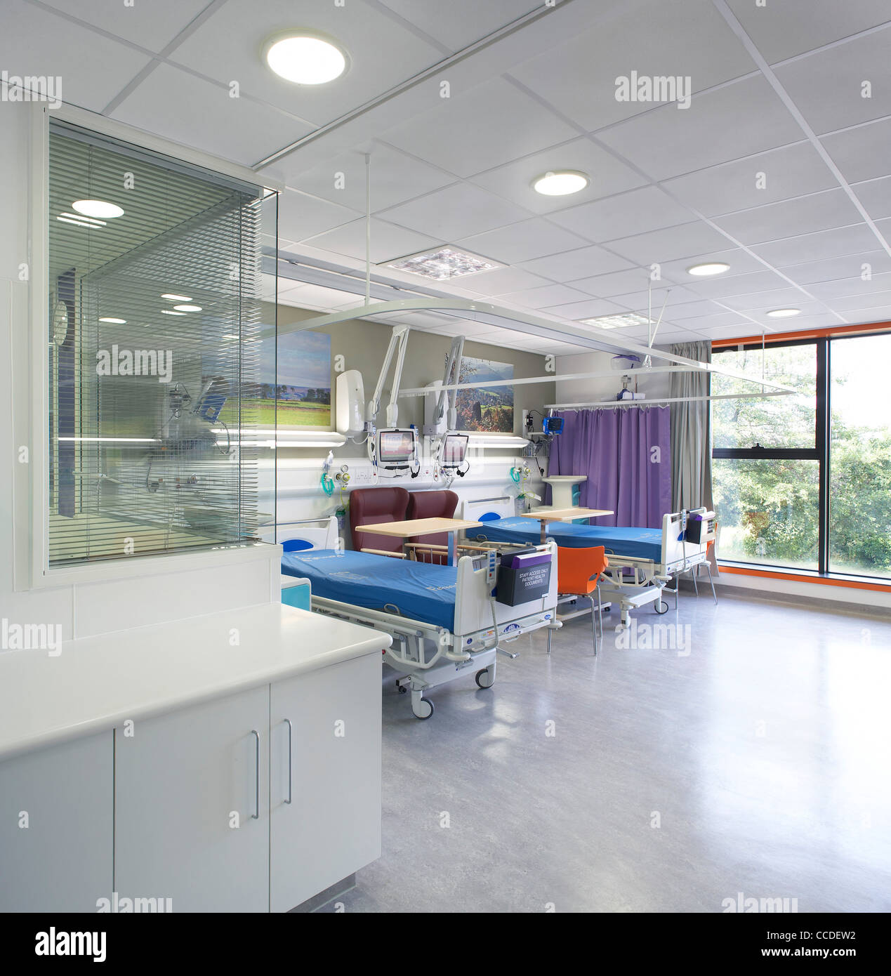 Chesterfield Royal Hospital - New Wards, Chesterfield, United Kingdom ...