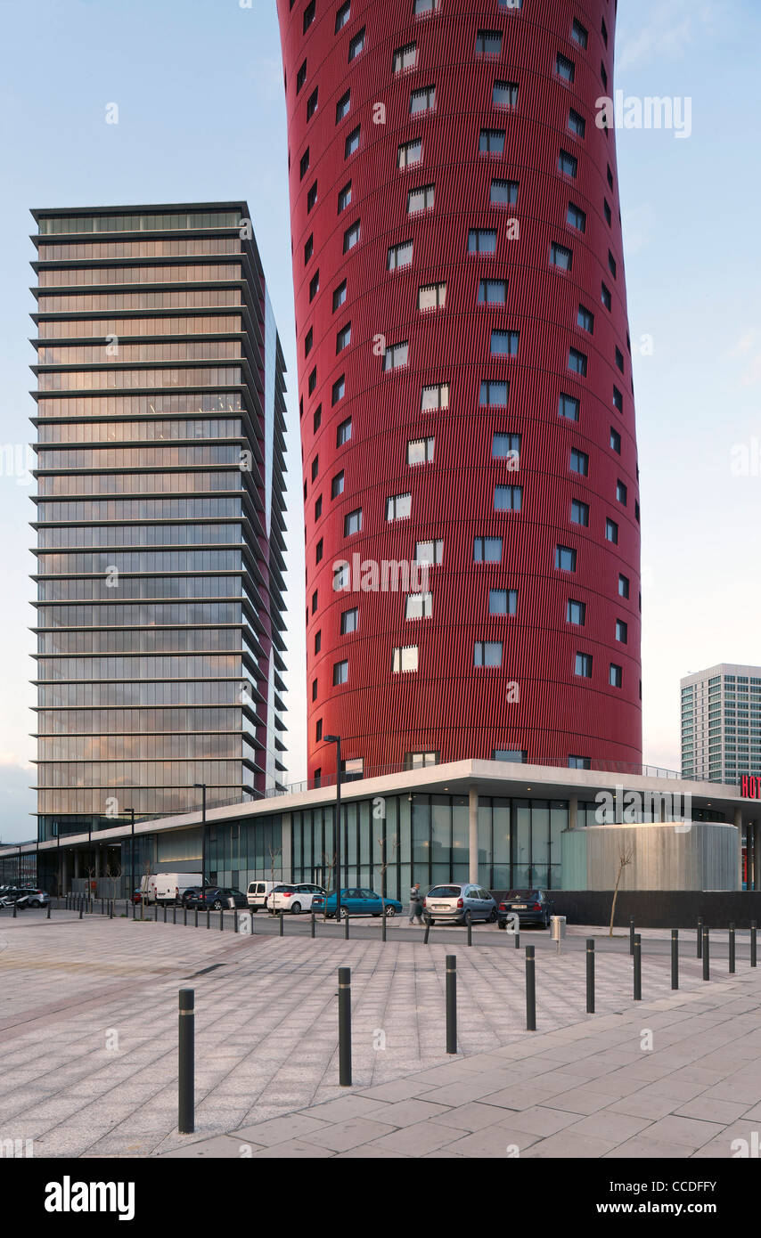 porta fira towers toyo ito b720 arquitectos barcelona spain 2010 hotel ...