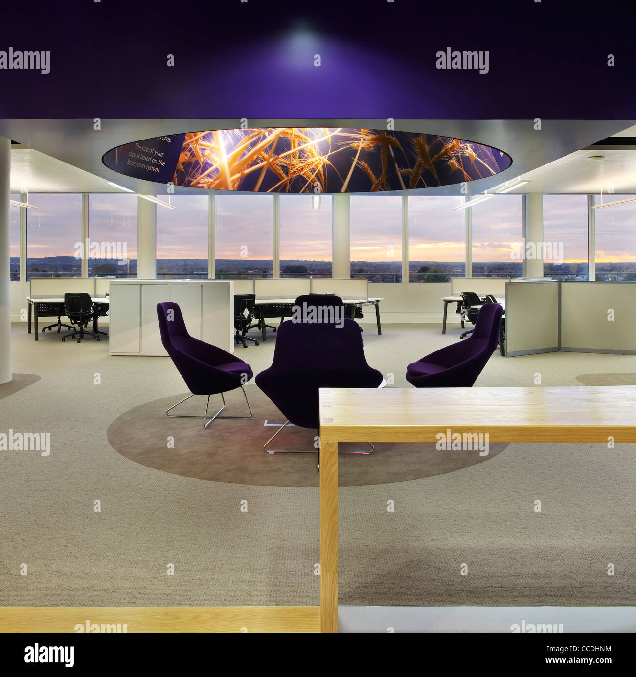 o2 headquarters tp bennett bath road slough berkshire uk 2009 interior ...