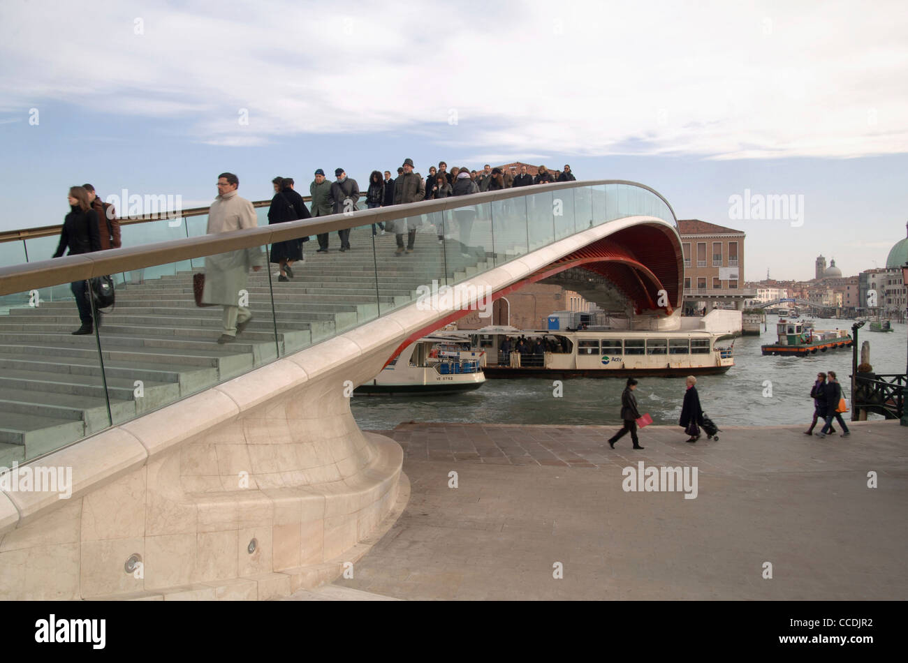 constitution bridge, canal grande, santiago calatrava, venice, italy ...