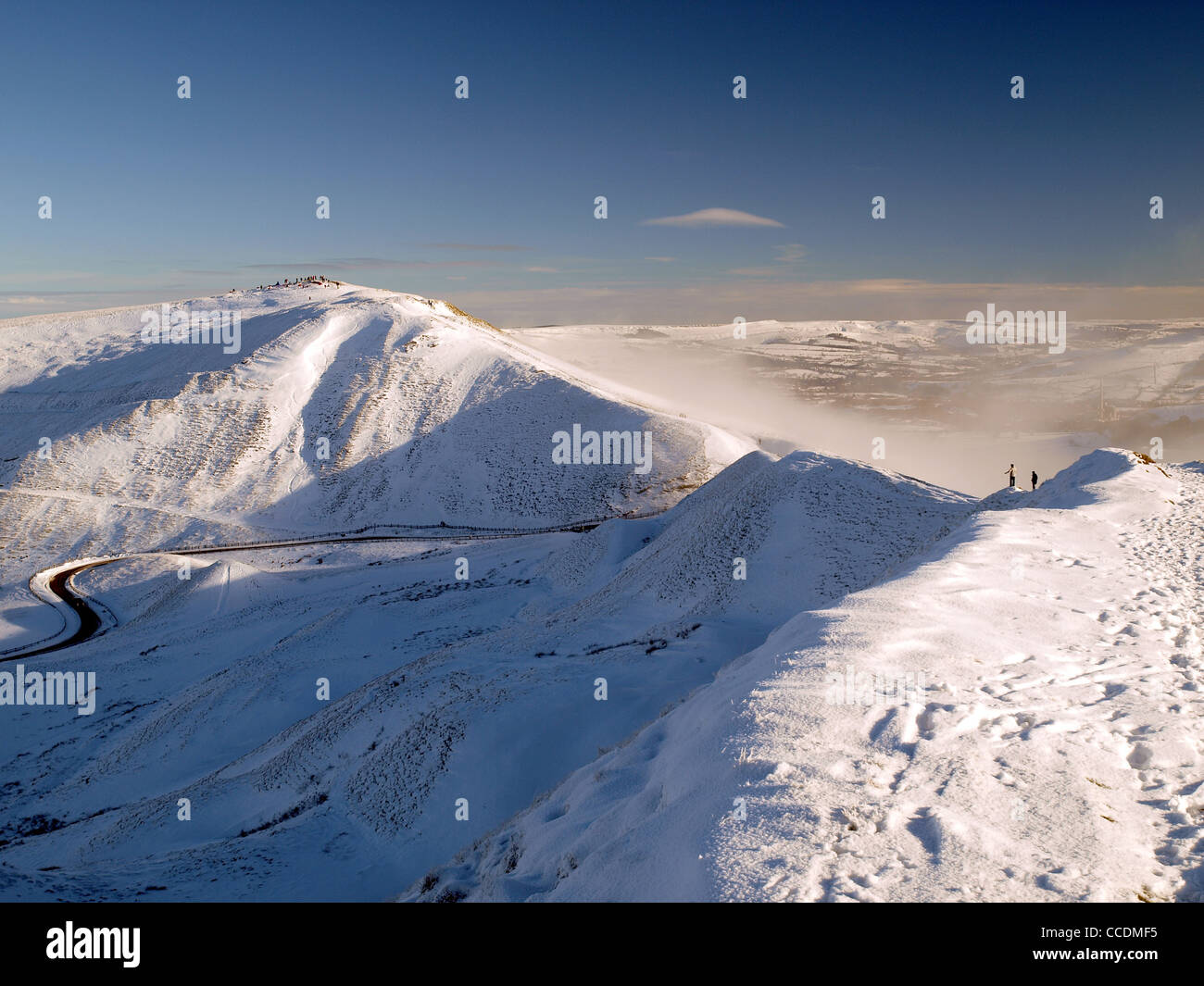 Walking Peak District High Resolution Stock Photography and Images - Alamy