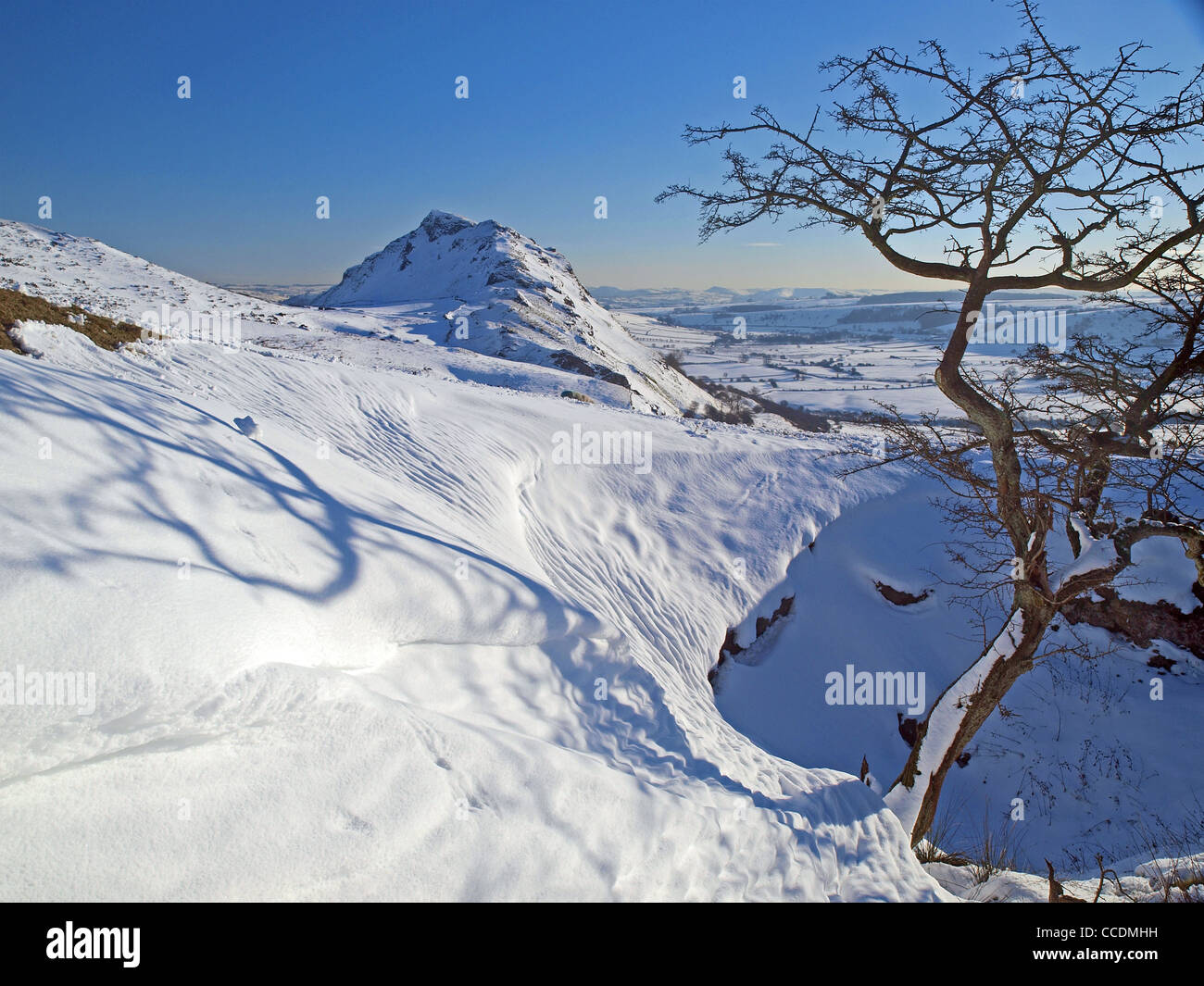 Chrome Hill in winter, Peak District National park, UK Stock Photo - Alamy