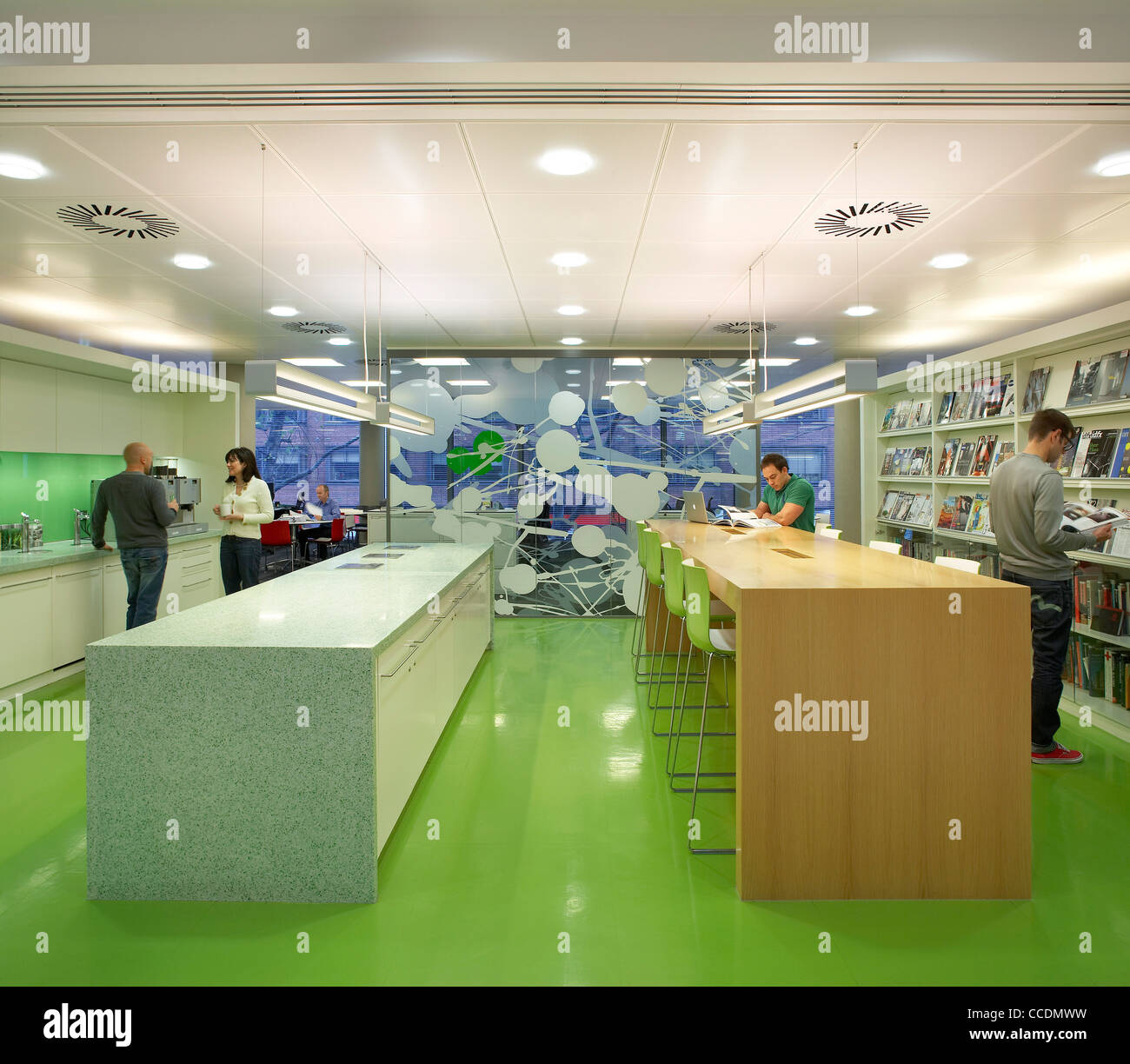 HOK OFFICES HOK ARCHITECTS THE QUBE BUILDING 90 WHITFIELD STREET LONDON ...