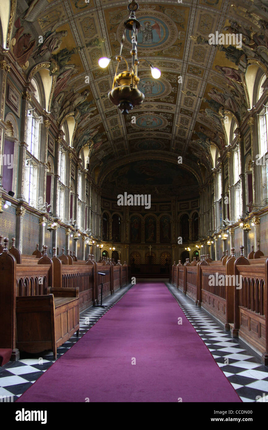 Royal holloway founders building hi-res stock photography and images ...