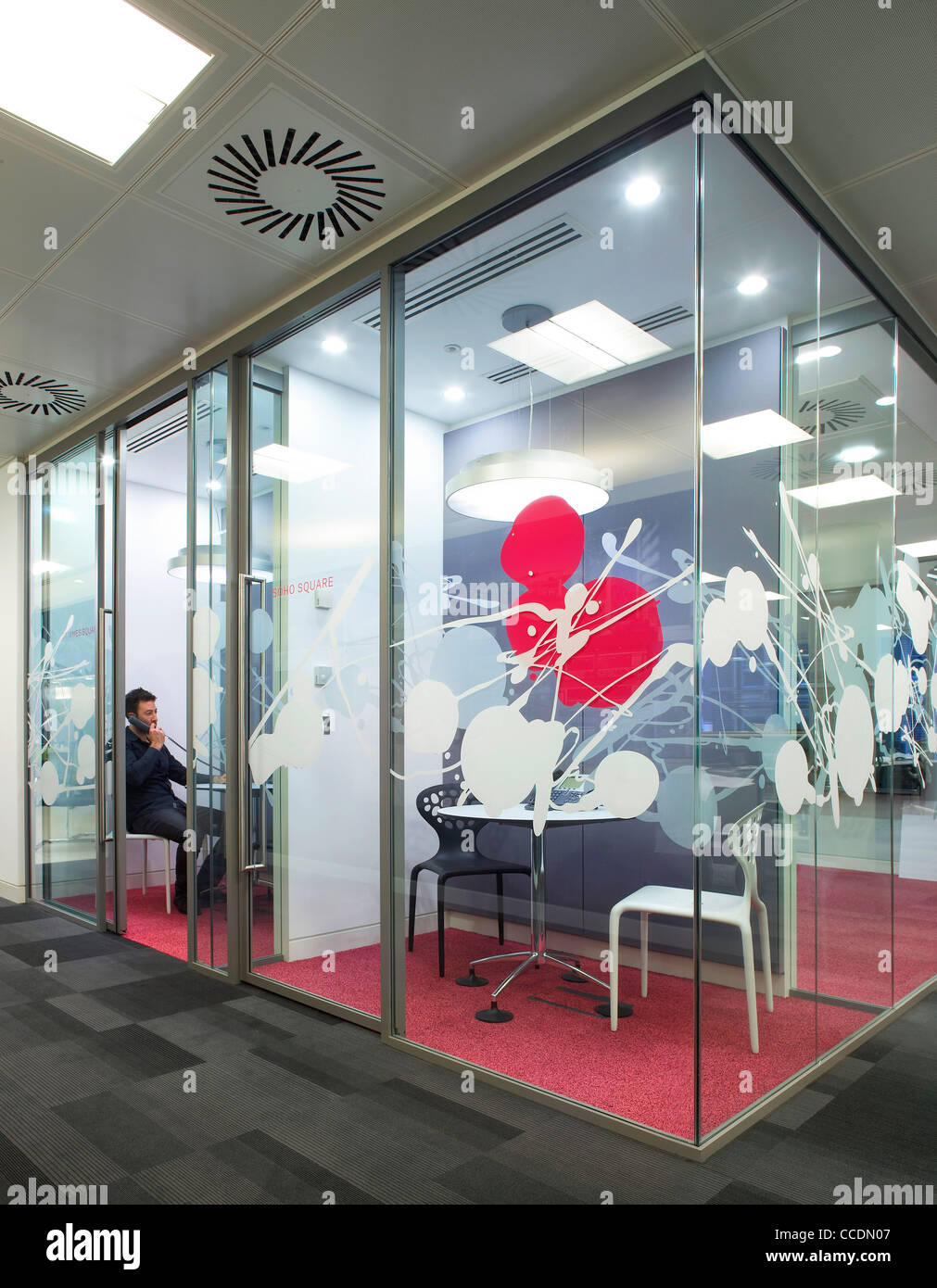 HOK OFFICES HOK ARCHITECTS THE QUBE BUILDING 90 WHITFIELD STREET LONDON ...