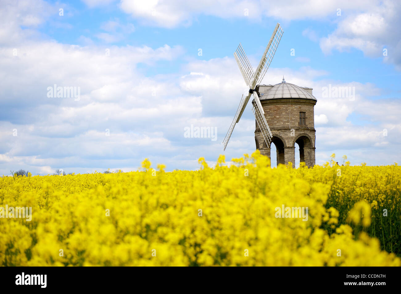 Yellow windmill hi-res stock photography and images - Alamy