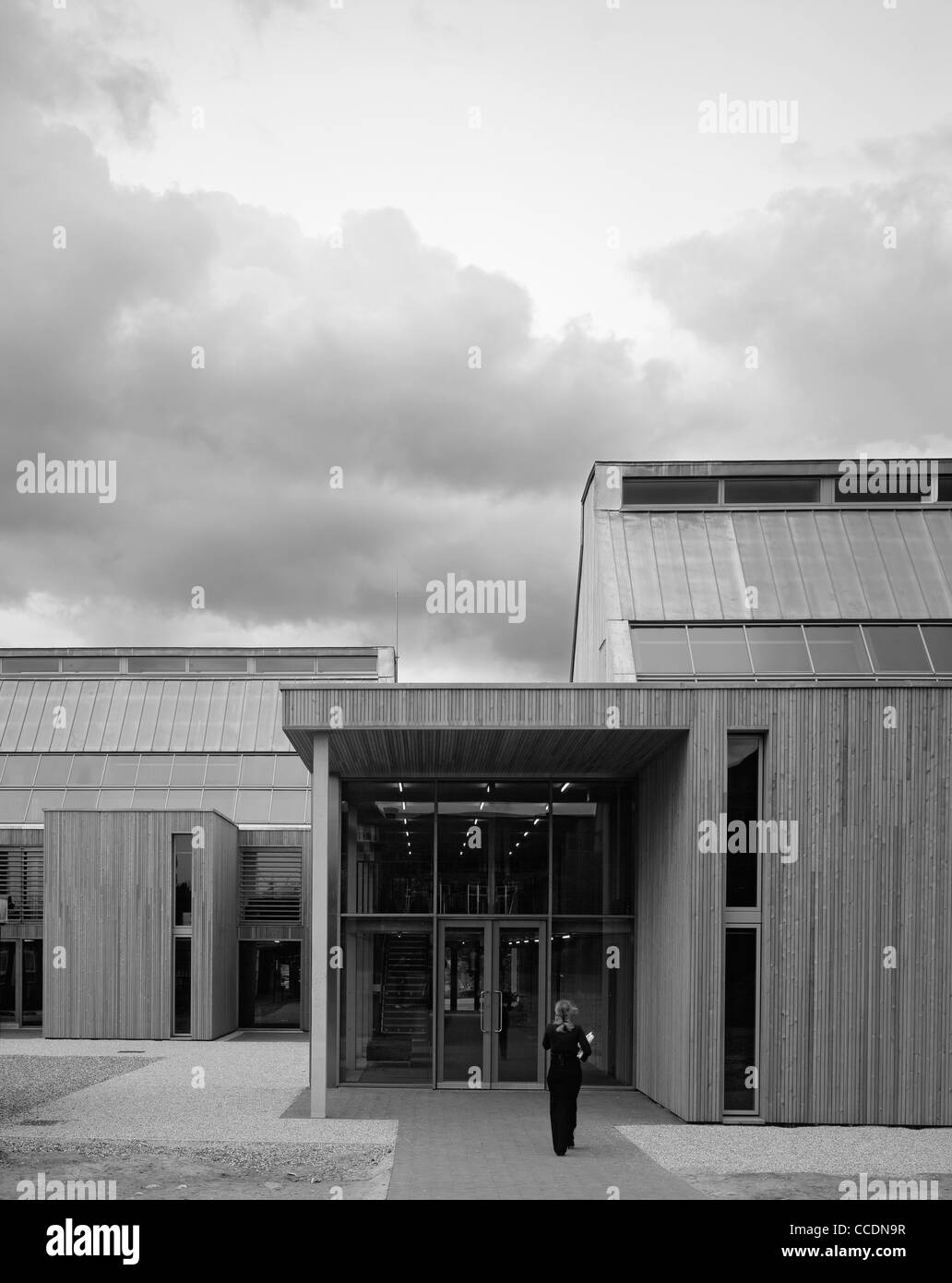BEDALES SCHOOL ORCHARD DEVELOPMENT ENTRANCE WITH GREY CLOUDS Stock ...