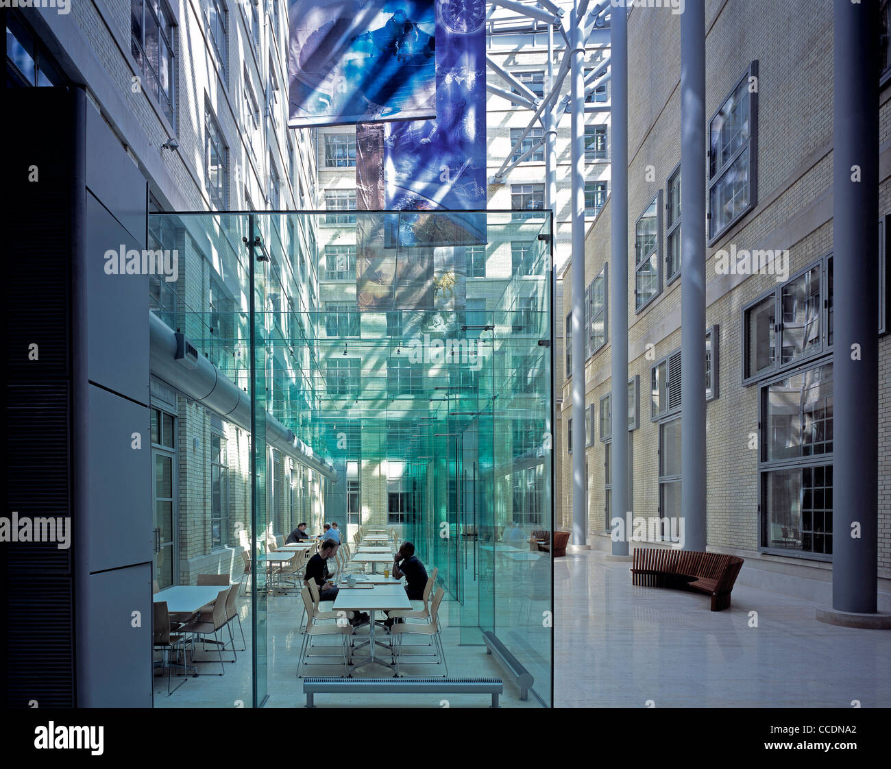 Ministry atrium hi-res stock photography and images - Alamy