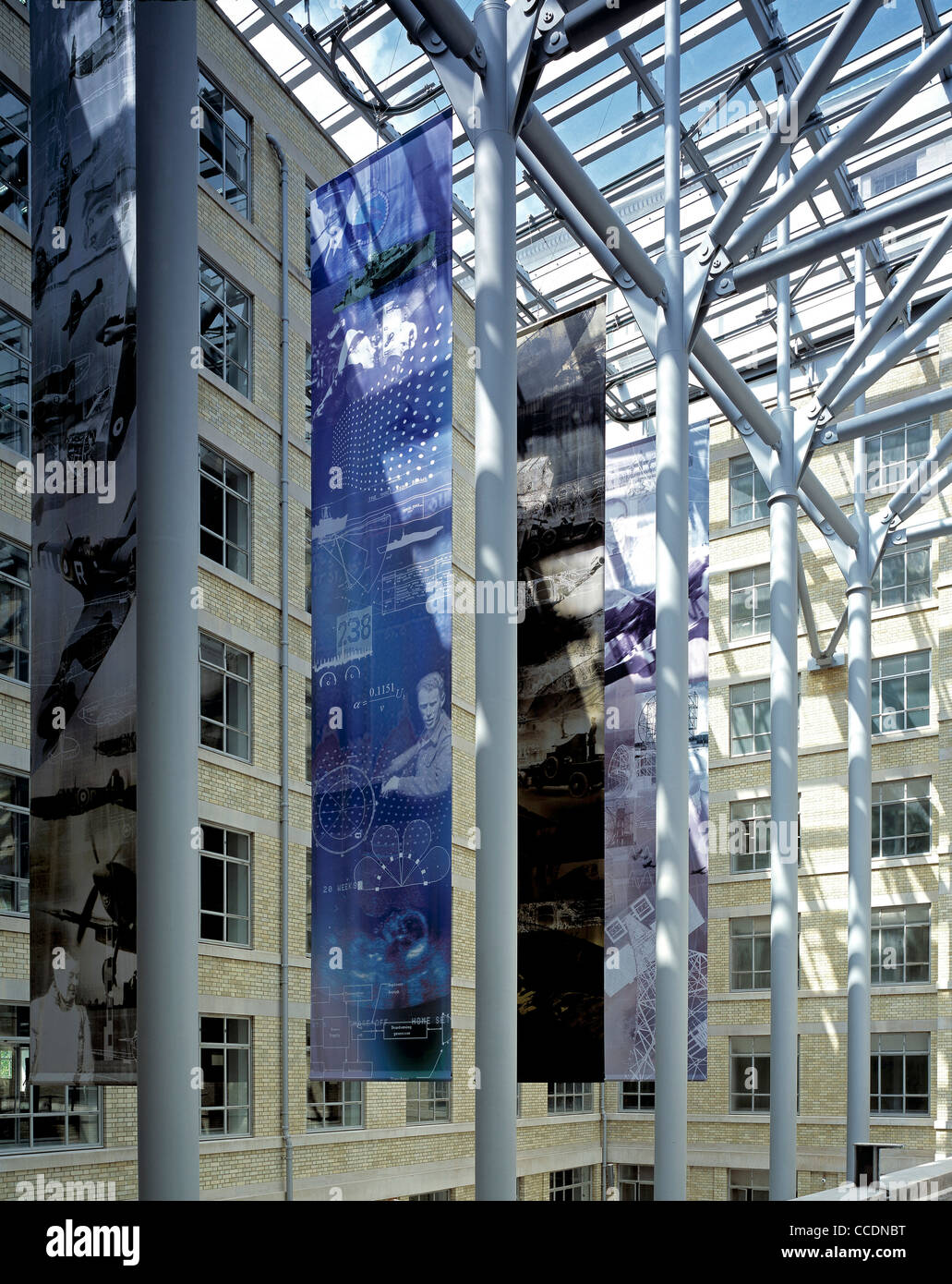 MINISTRY OF DEFENCE - MOD ATRIUM DETAIL Stock Photo - Alamy
