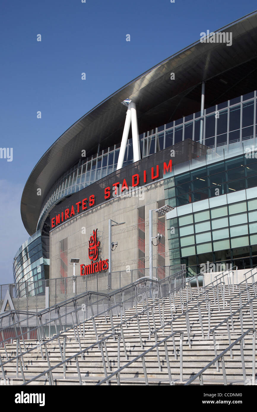 Emirates stadium hok sport london hi-res stock photography and images ...