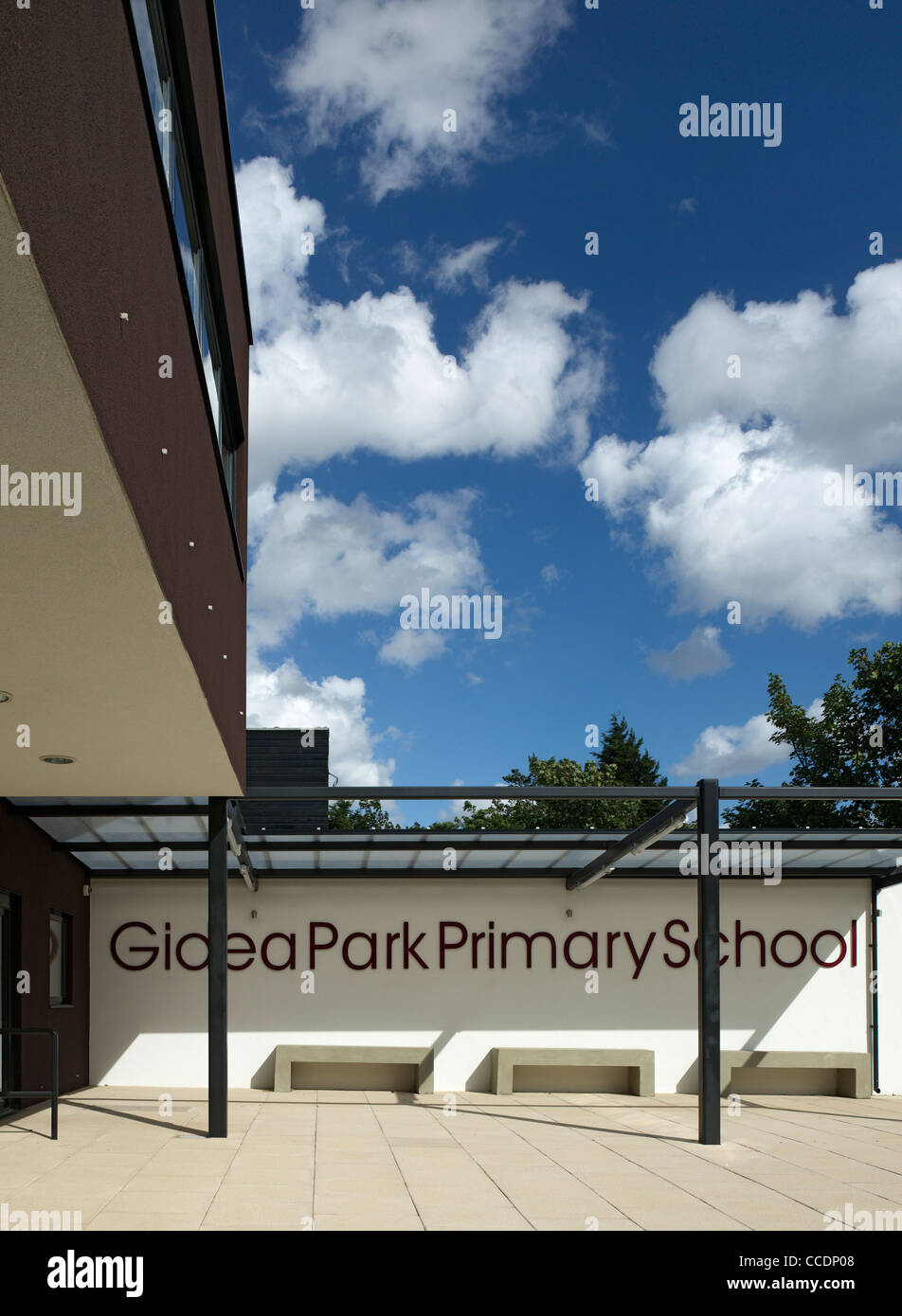 Gidea park hi-res stock photography and images - Alamy