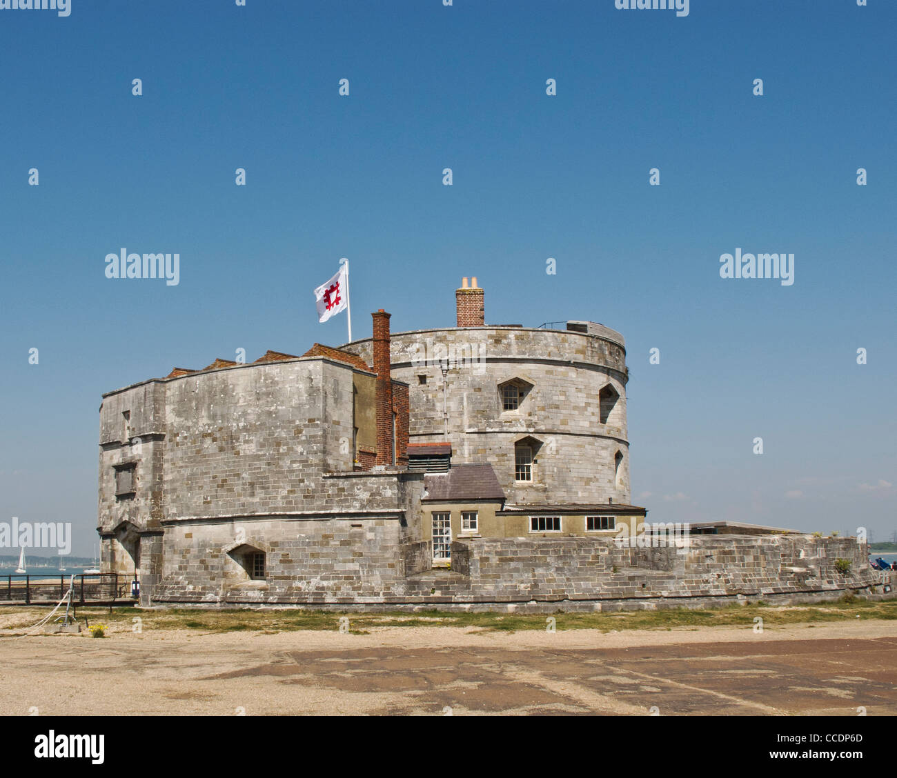 Calshot Castle at Calshot spit guards the entrance to Southampton Water ...