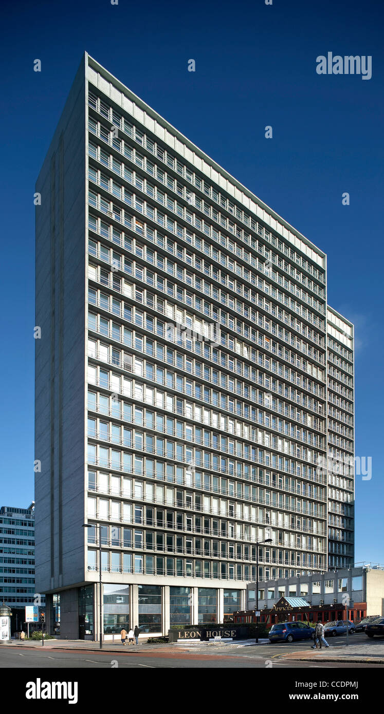 LEON HOUSE, WORDSEARCH DESIGN, CROYDON, UK, 2009. EXTERIOR DAY TIME ...