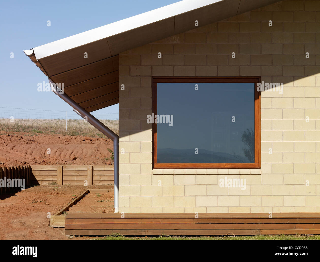 Gutter detail hi-res stock photography and images - Alamy