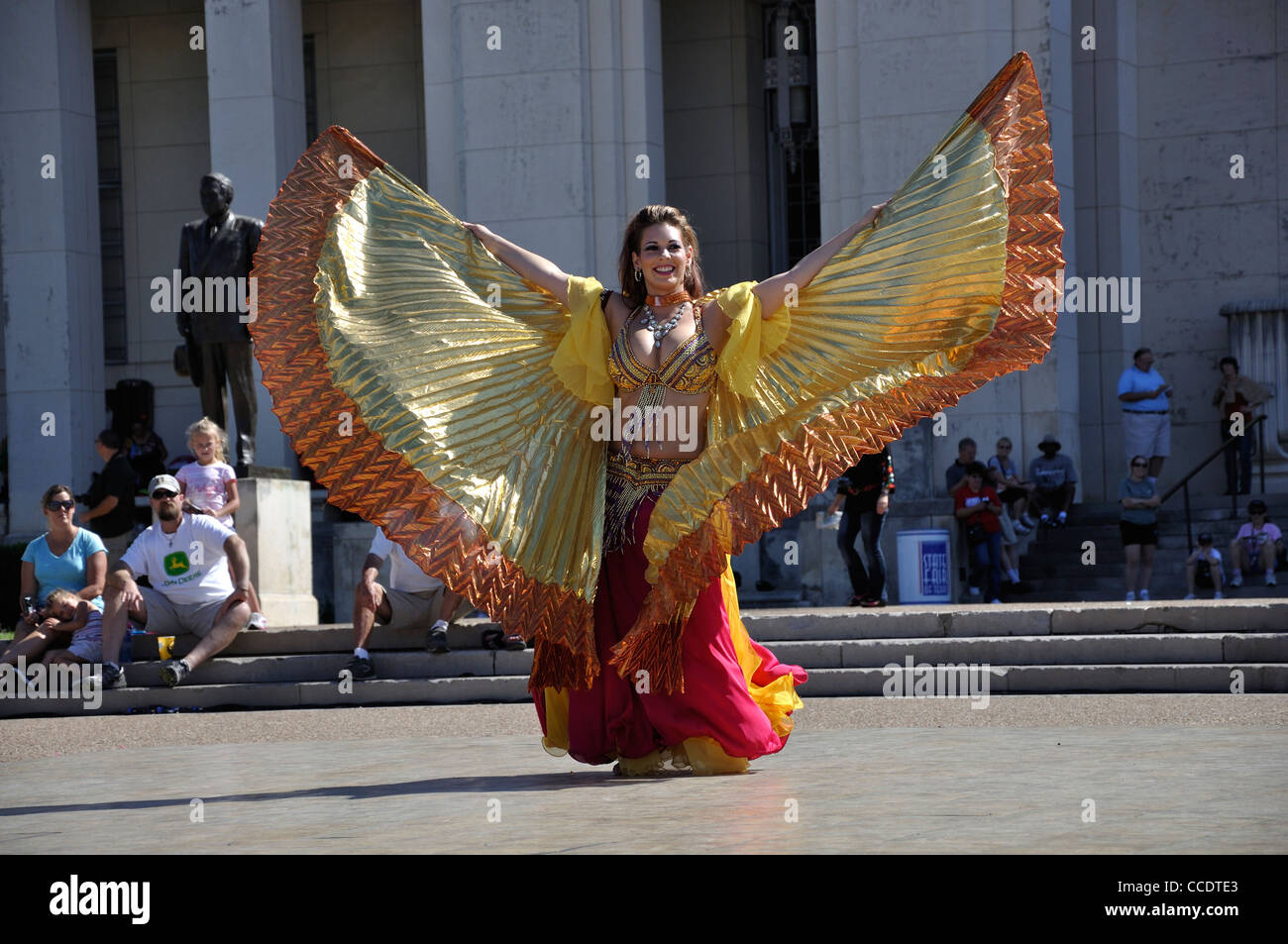 Turkey Folk Dancers High Resolution Stock Photography and Images - Alamy
