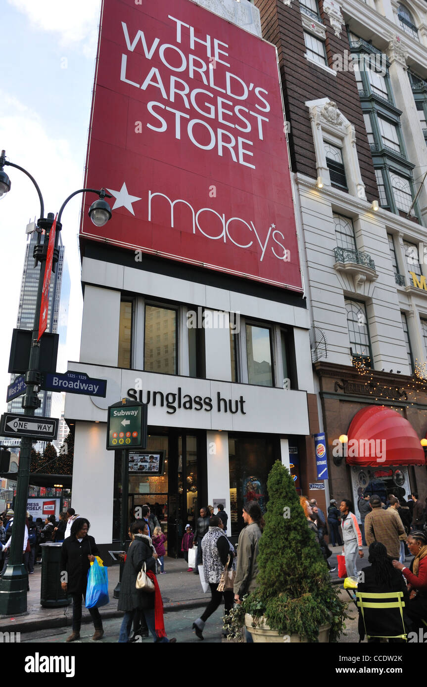 Macy's store, New York, USA Stock Photo - Alamy