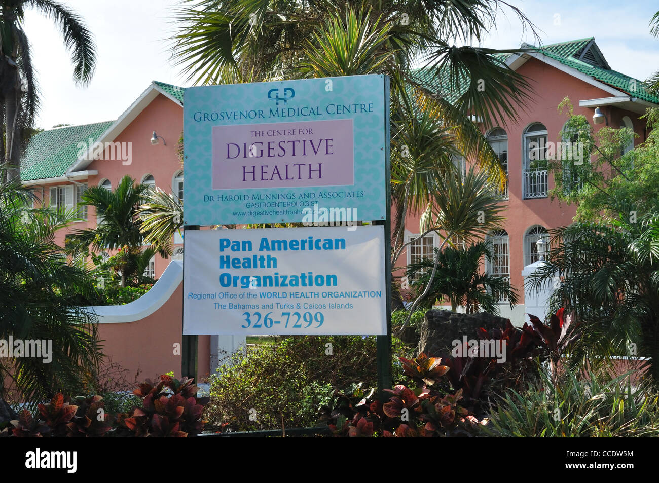 American health centre hi-res stock photography and images - Alamy