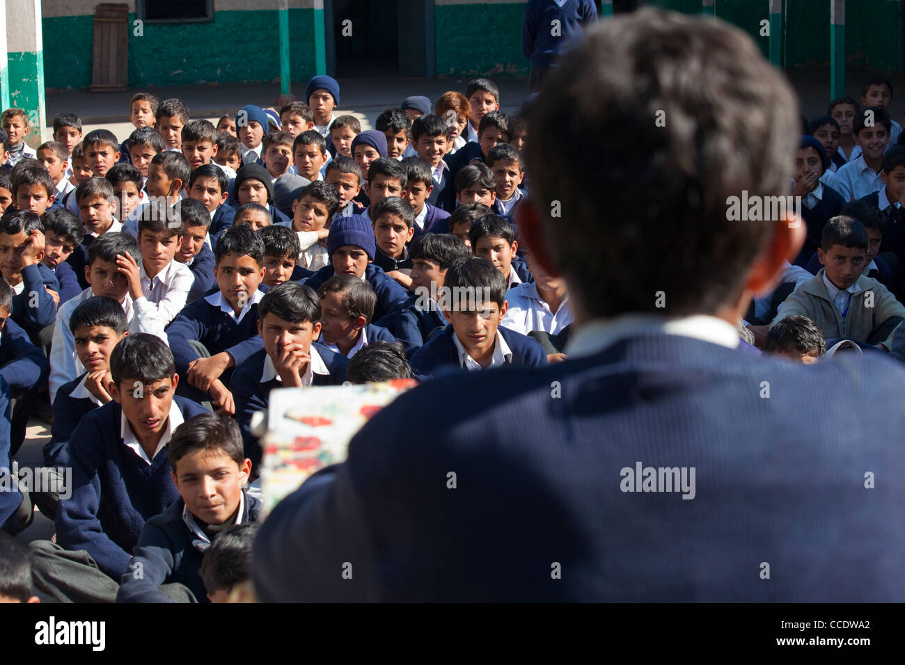 School assembly hi-res stock photography and images - Alamy