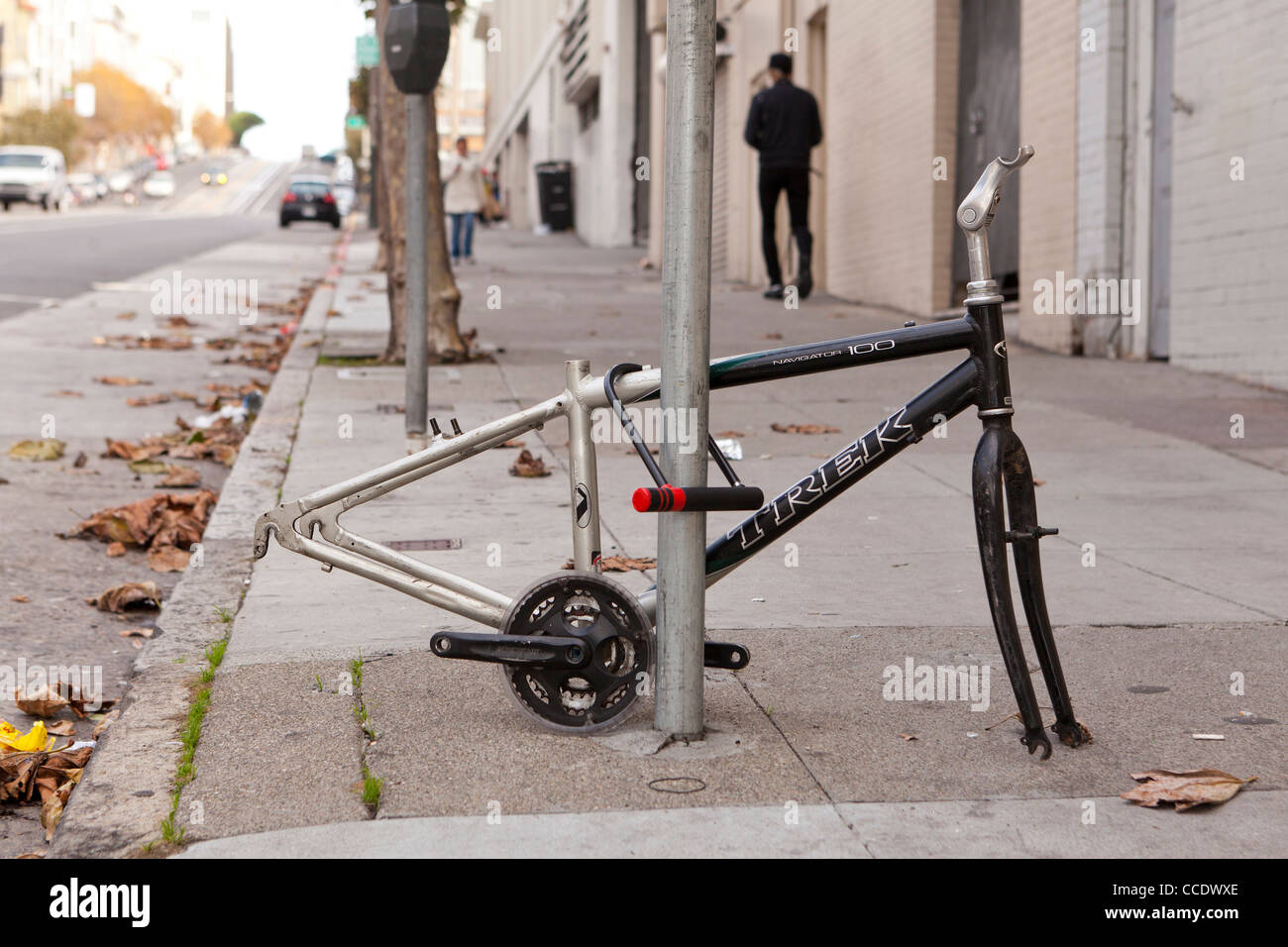 Vandalized bike frame hi-res stock photography and images - Alamy
