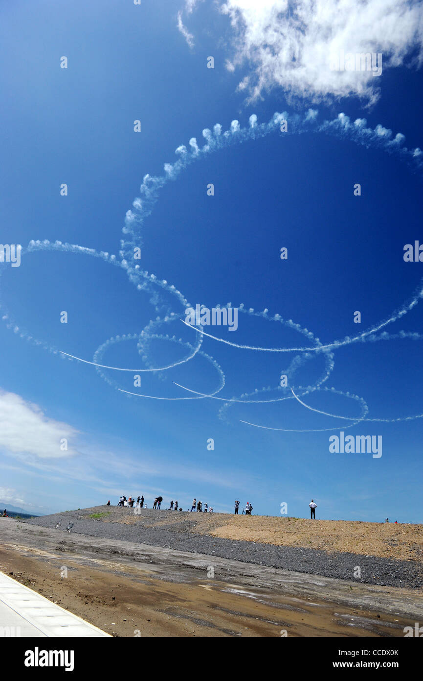 Air force acrobatic team air show Stock Photo - Alamy