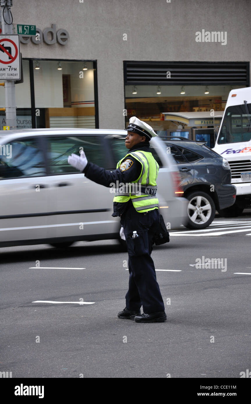 Controller new york city controller hi-res stock photography and images ...