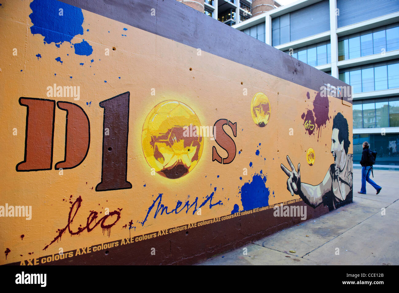 Lionel Messi graffiti tribute wall in Barcelona, Spain Stock Photo - Alamy