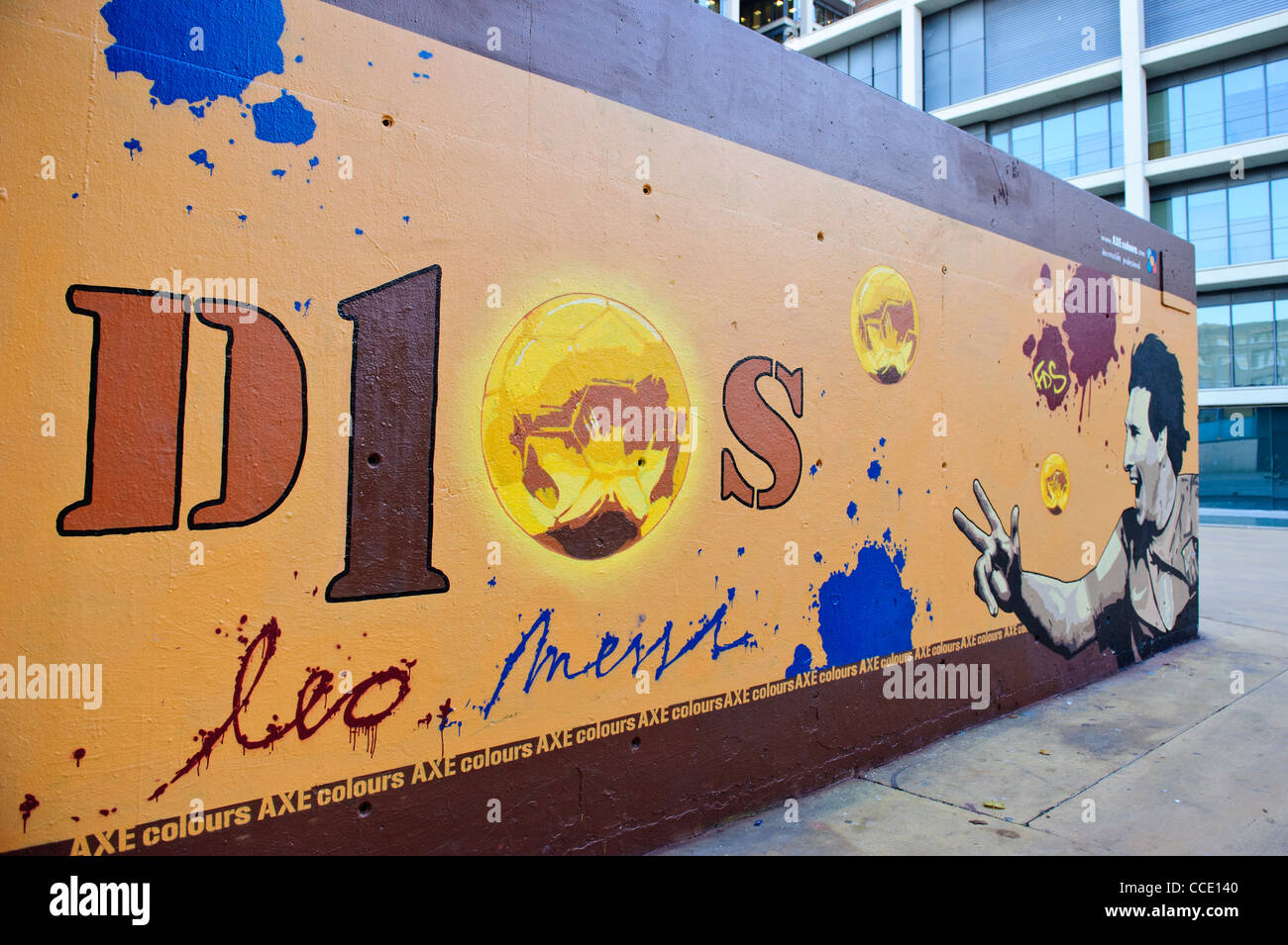 Lionel Messi graffiti tribute wall in Barcelona, Spain Stock Photo - Alamy