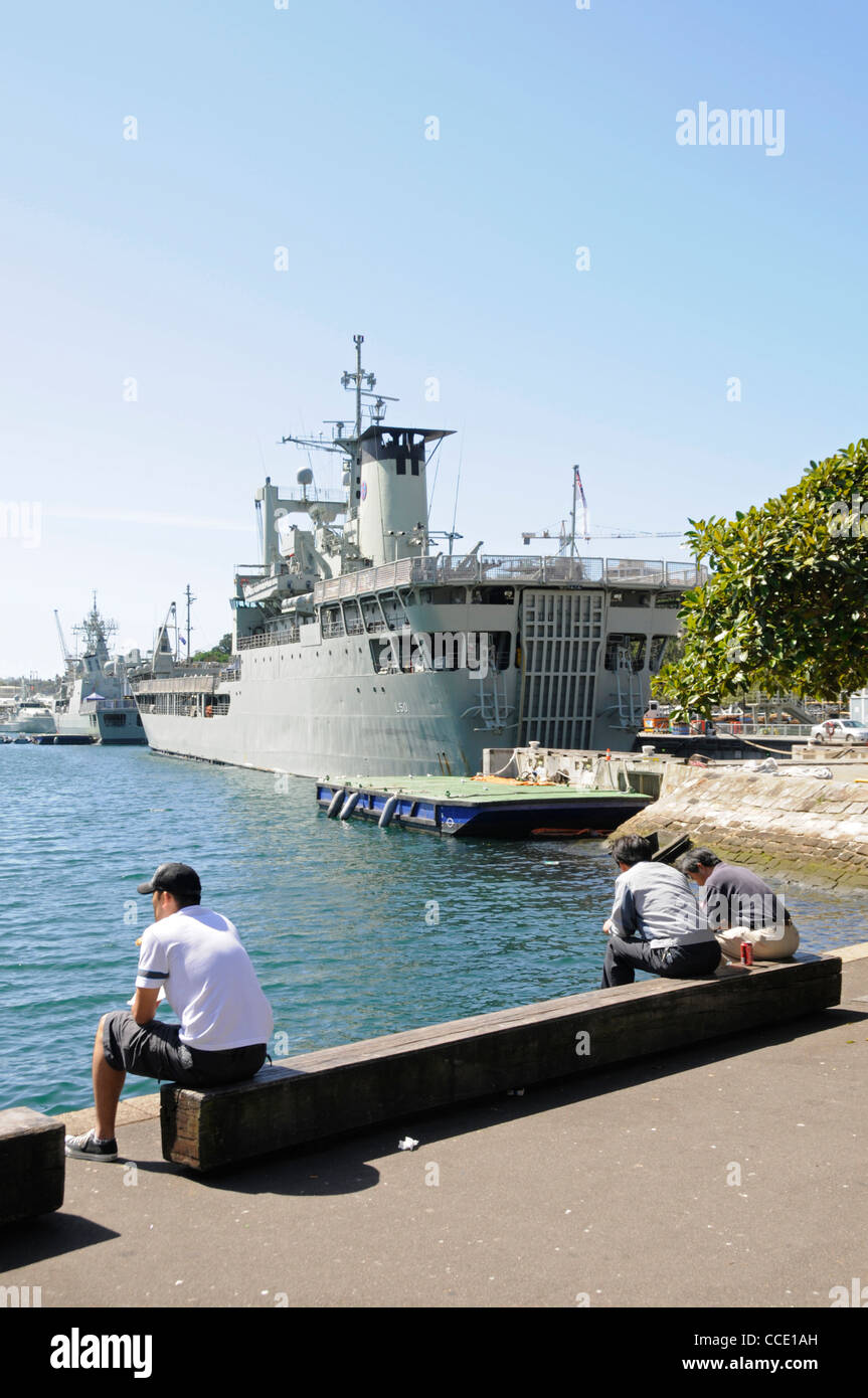 Royal australian navy ships hi-res stock photography and images - Alamy