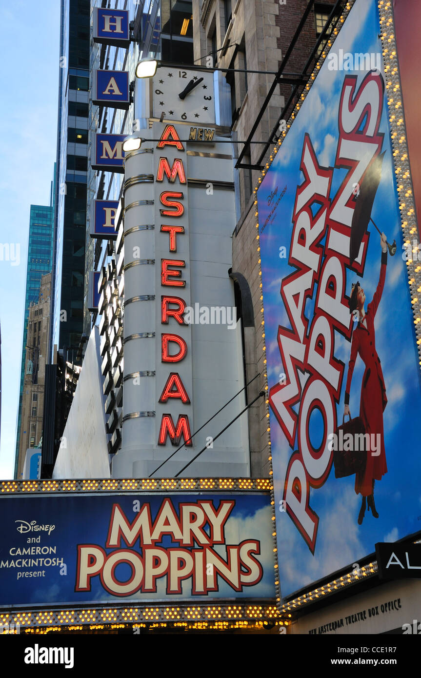 Mary poppins poster hi-res stock photography and images - Alamy