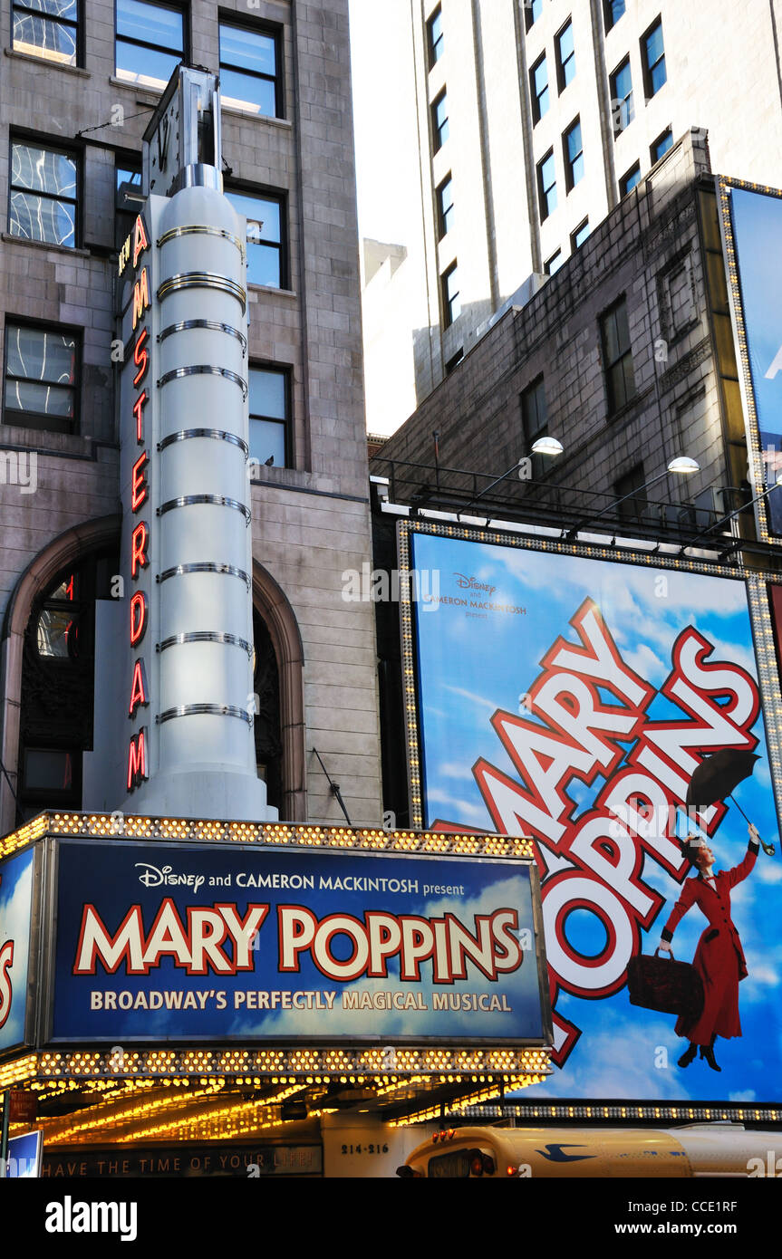 Mary poppins poster hi-res stock photography and images - Alamy