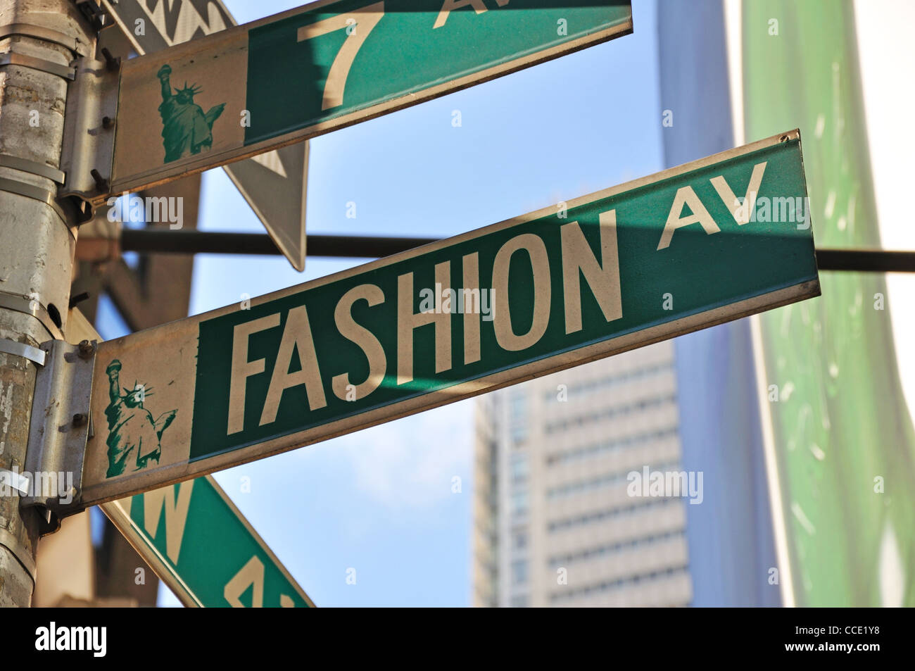 Fashion Avenue street sign, New York, USA Stock Photo - Alamy
